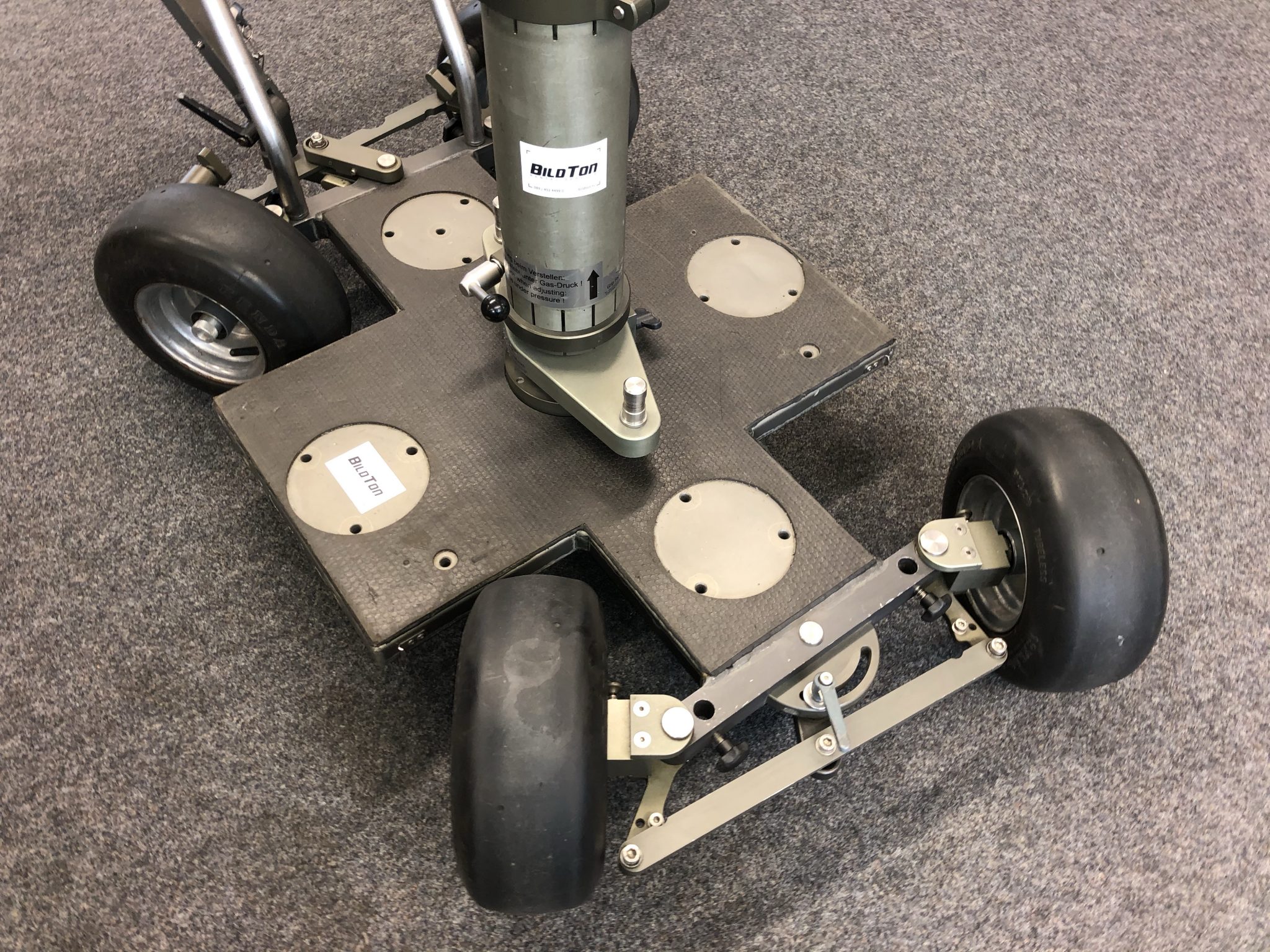 GFM QUAD DOLLY – bildton.tv | Kameraverleih München